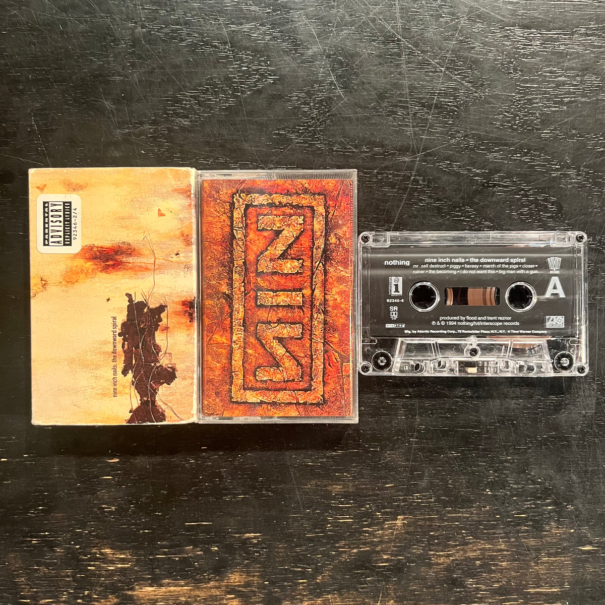 NINE INCH NAILS - THE DOWNWARD SPIRAL (CASSETTE TAPE) – Luna Record Shop